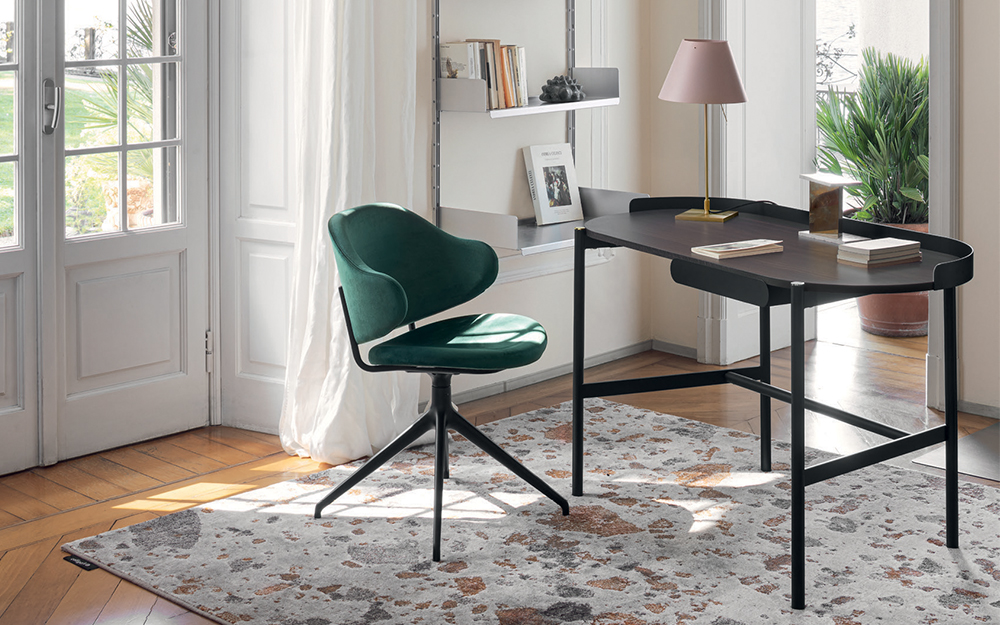 Calligaris Holly Spider Leg Chair